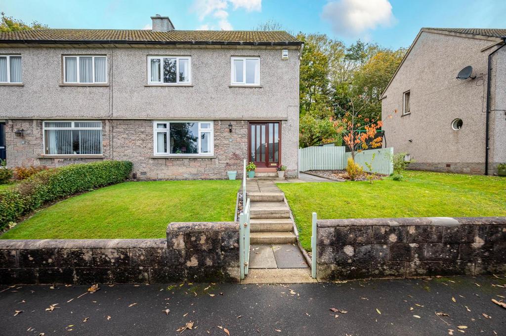 Mary Street, Hamilton 3 bed semi-detached house - £210,000