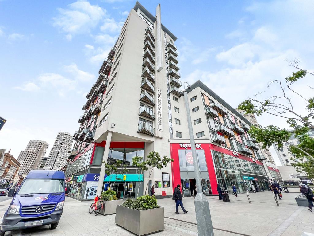 High Road, Central Apartments, HA9 1 bed flat - £1,600 pcm (£369 pw)