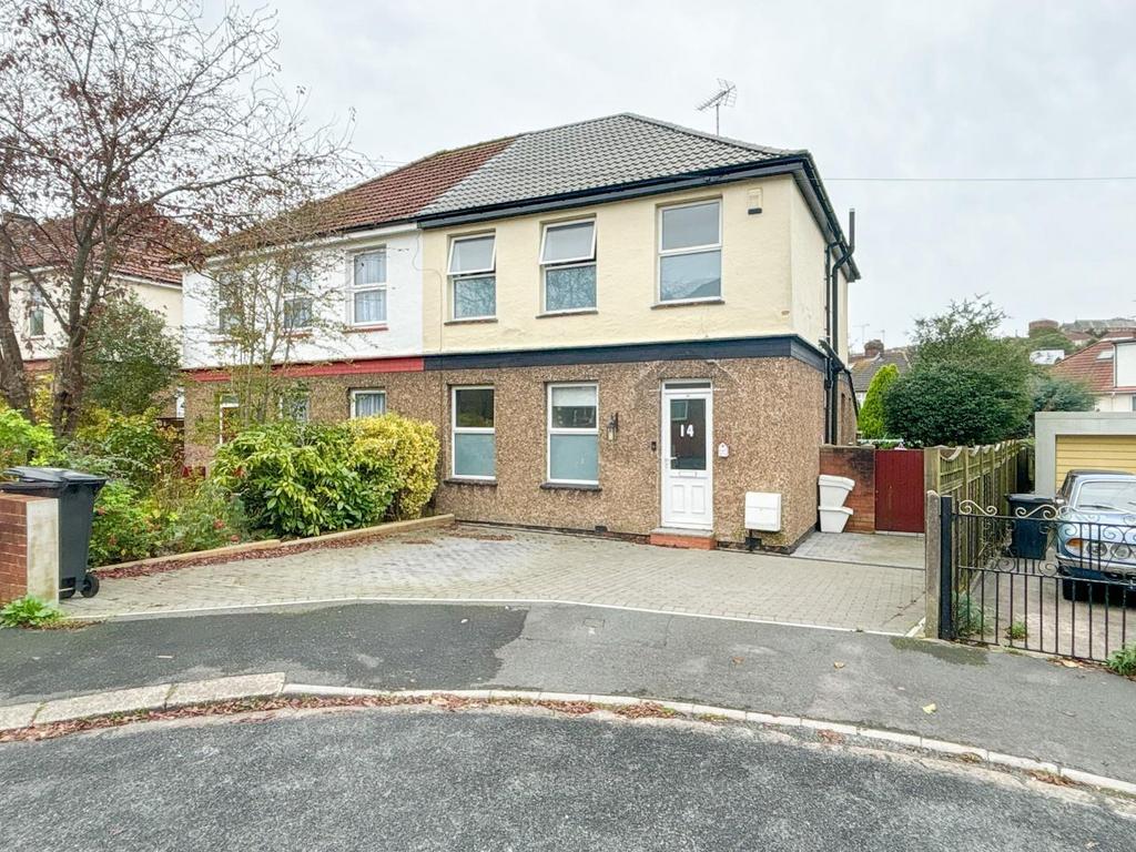 Thiery Road, Bristol, BS4 2NX 4 bed semi-detached house - £425,000
