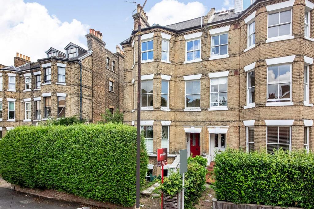 Cintra Park, Crystal Palace, London... 2 bed apartment - £350,000