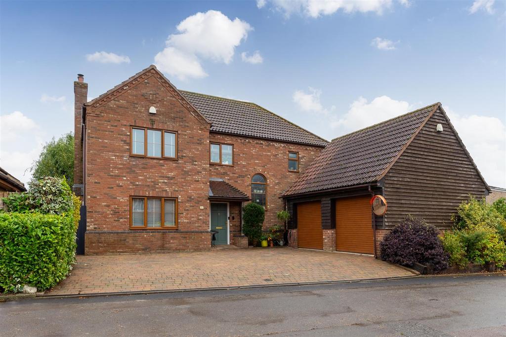 Church Road, Everton, Sandy 4 bed detached house for sale - £700,000