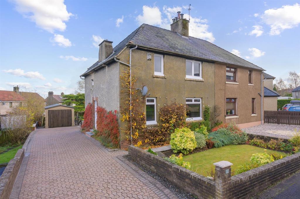 Murraysgate Crescent, Whitburn EH47 4 bed semi-detached house - £168,000