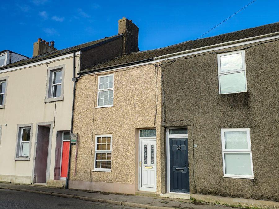 Rowrah Road, Frizington CA26 2 bed terraced house for sale - £84,950
