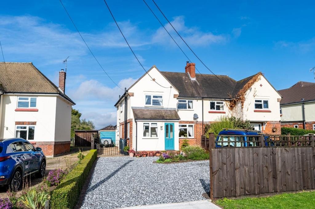 Stagden Cross Villas, High Easter... 3 bed semi-detached house - £475,000