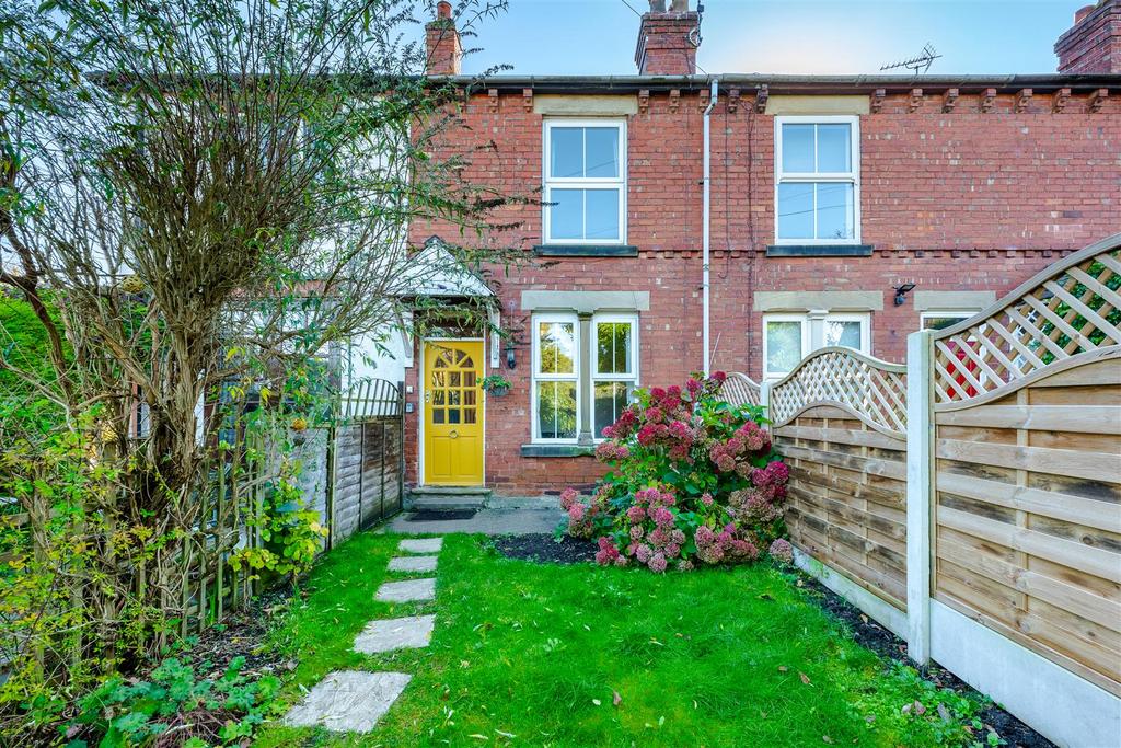 Radley Terrace, Halam NG22 2 bed cottage for sale - £240,000