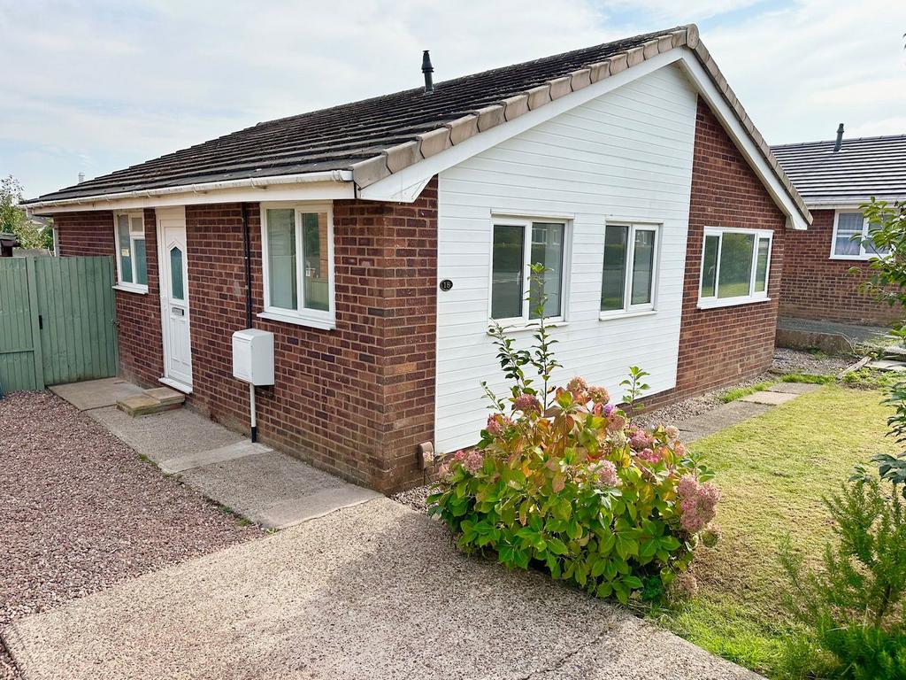 Ryton Way, Telford TF3 3 bed detached house - £250,000