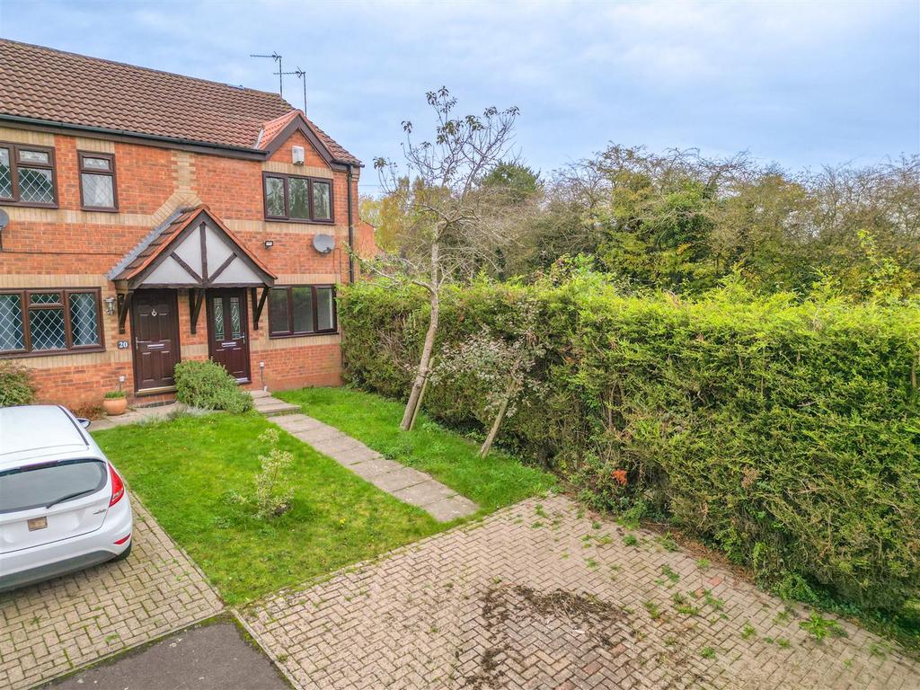 Mayfair Drive, Galley Common 2 bed semi-detached house for sale - £180,000