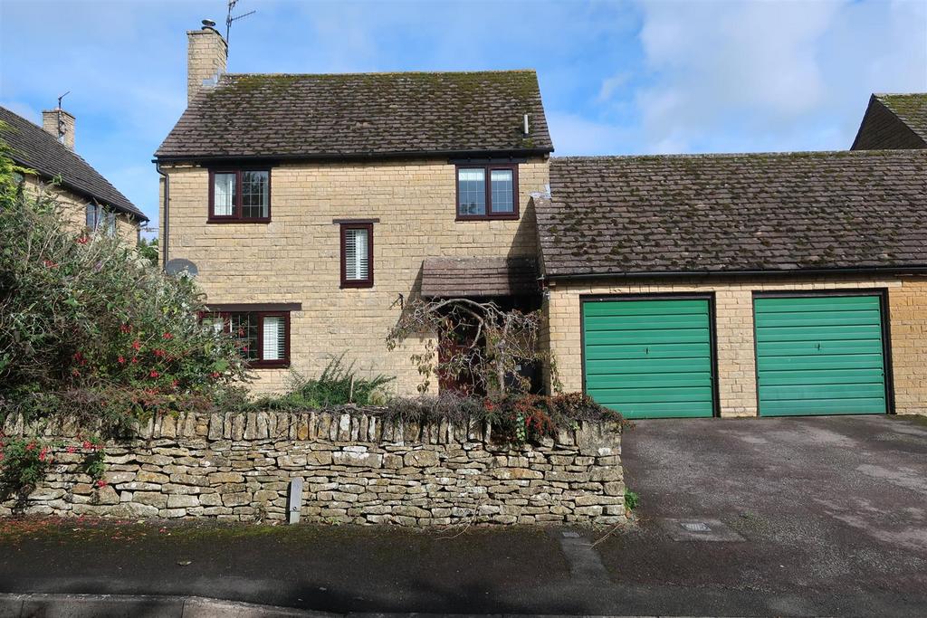 St. Marys Close, Lower Swell, Cheltenham 2 bed detached house - £1,850 ...