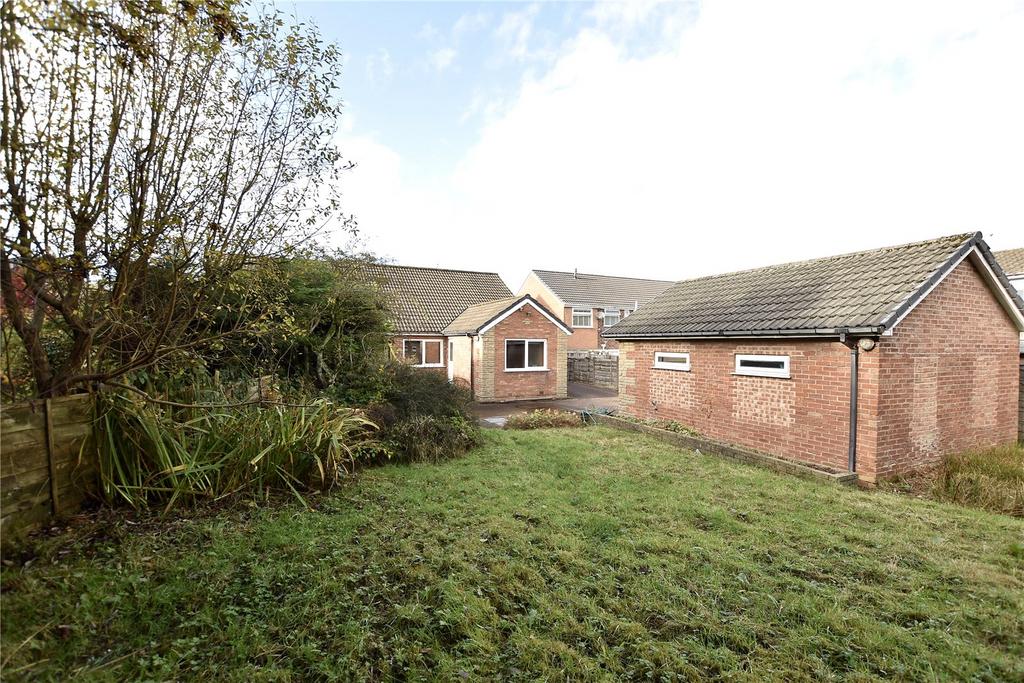 Turfton Road, Royton, Oldham, Greater... 2 bed bungalow - £240,000