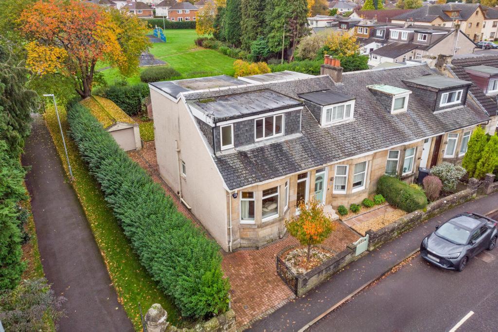 Broompark Road, Blantyre, G72 2 bed end of terrace house - £160,000