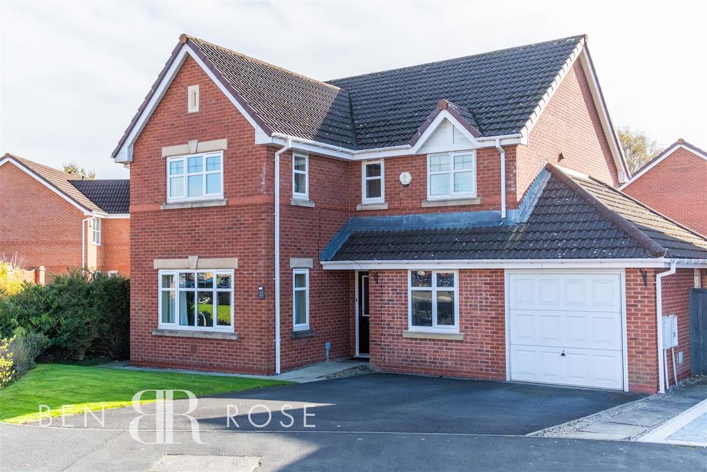 Barn Hey Drive, Farington Moss, Leyland 4 bed detached house for sale ...