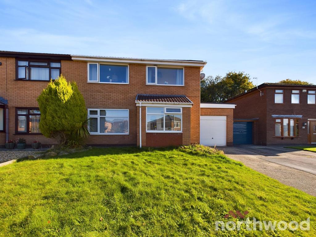 Gillan Road, Springfield, Wigan, WN6 3 bed semi-detached house for sale ...