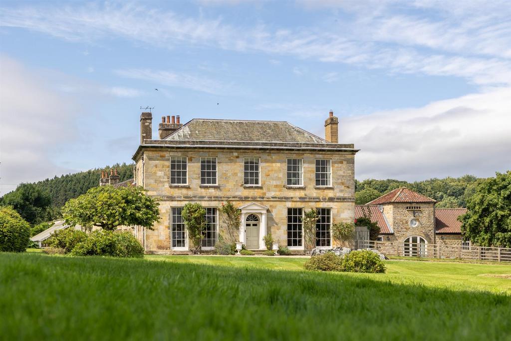 The Old Rectory, Brandsby, York 5 bed house - £2,950,000