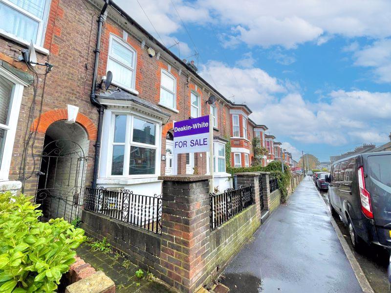Victoria Street, Dunstable 2 bed terraced house for sale - £270,000