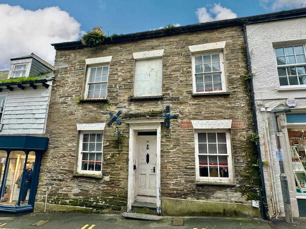 Padstow, PL28 3 bed cottage - £500,000