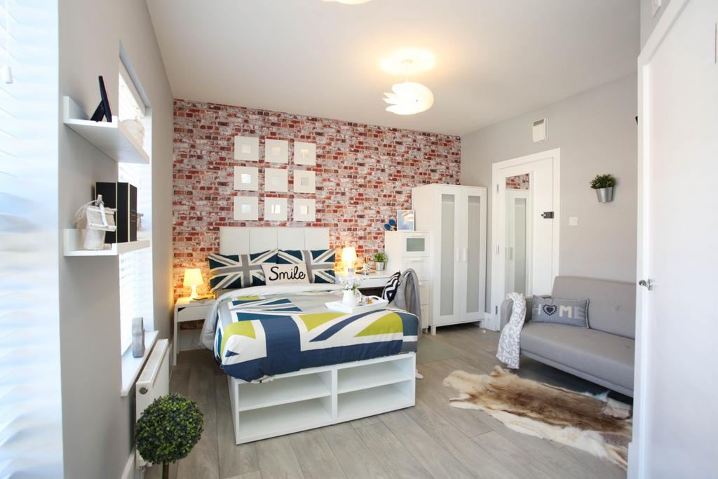 Studio, Reginald Street, Luton... Studio - £800 pcm (£185 pw)