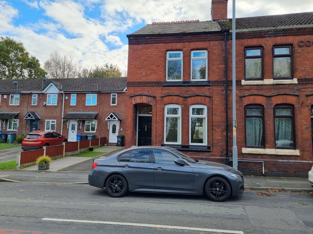 Halton Road, Runcorn, WA7 2 bed terraced house - £800 pcm (£185 pw)