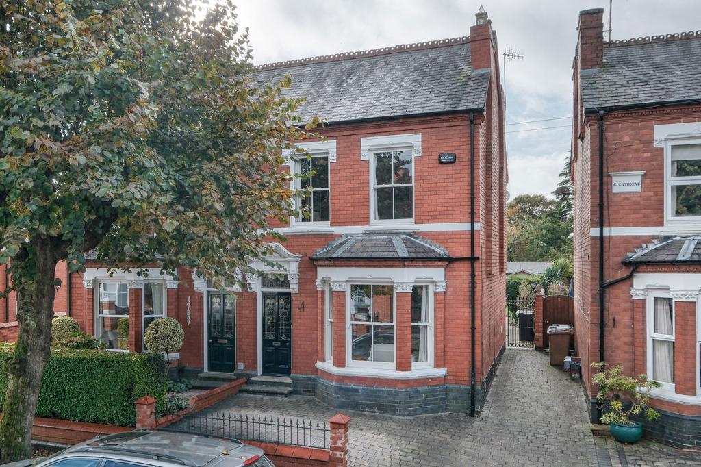 Vernon Park Road, Worcester, WR2 4NF 3 bed semi-detached house - £395,000