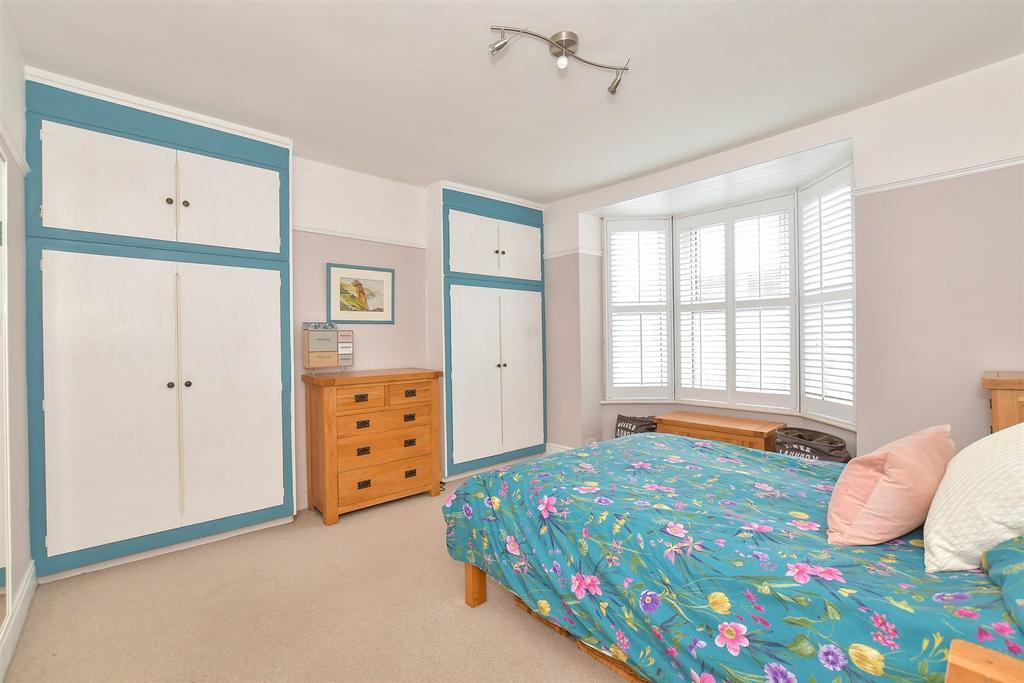 Langstone Road, Portsmouth, Hampshire 3 bed terraced house - £370,000