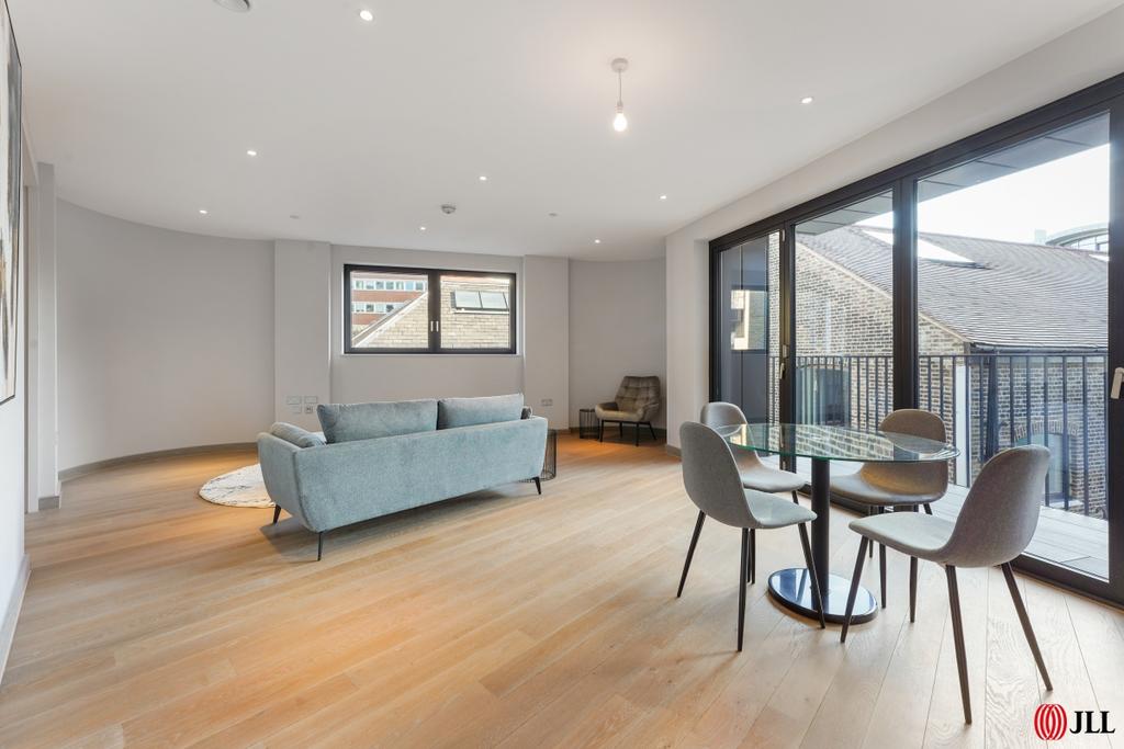 Dray House, London SW18 3 bed apartment - £3,553 pcm (£820 pw)
