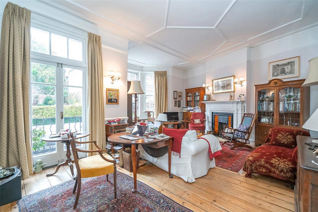 Southwood Lane, Highgate, London N6 2 bed flat - £1,150,000