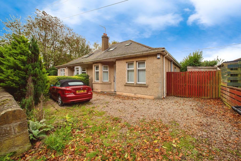 Lasswade, Midlothian EH18 3 bed semi-detached house - £270,000