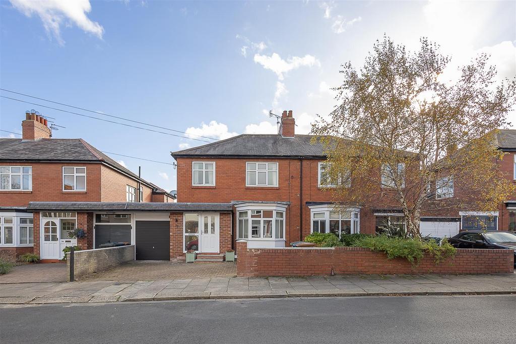 Elmfield Grove, Gosforth, Newcastle... 3 bed semi-detached house - £430,000