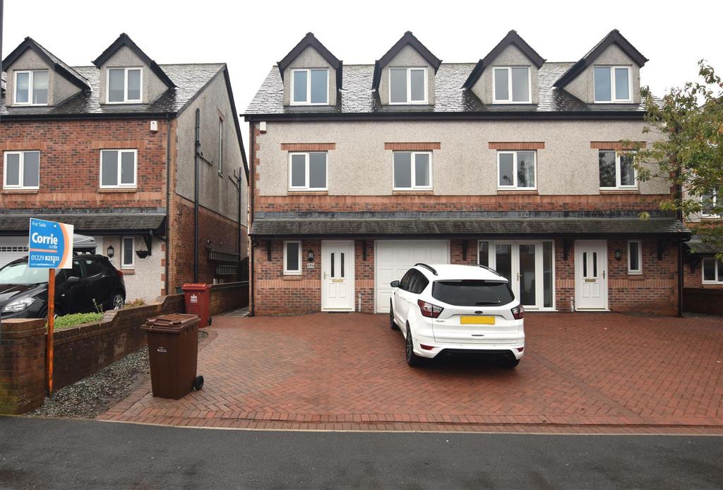 Holbeck Park Avenue, Barrow-In-Furness 5 bed semi-detached house - £310,000