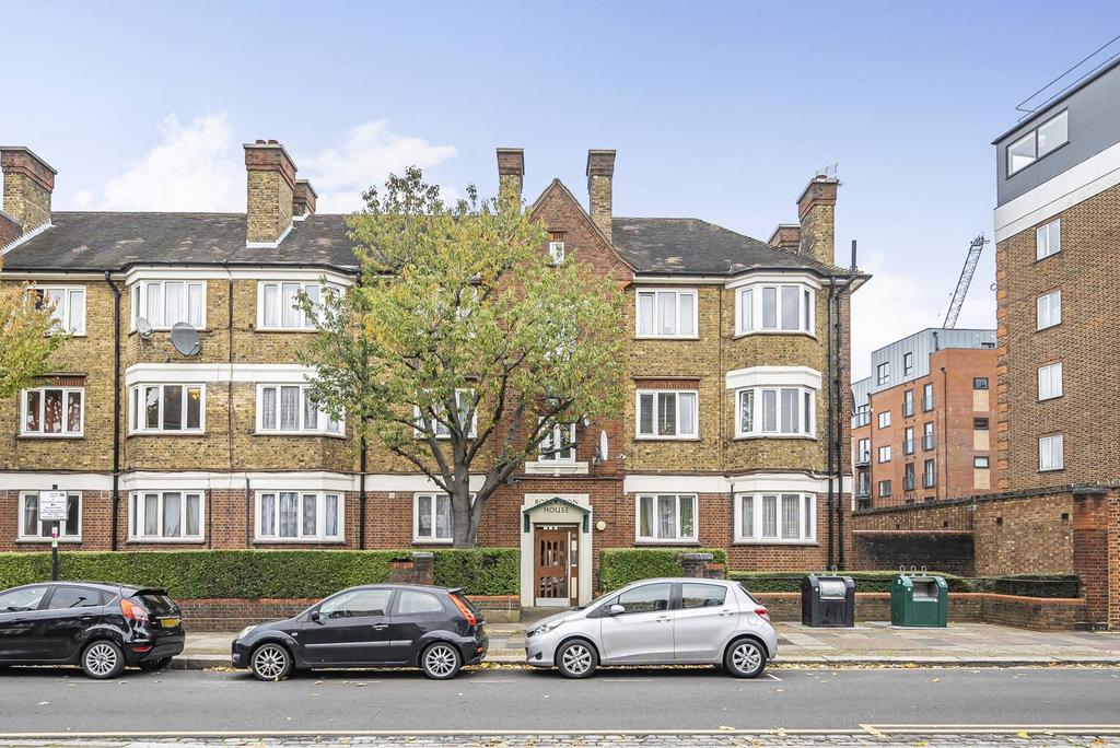 Tooting Grove, Tooting, London, SW17 2 bed flat for sale - £390,000