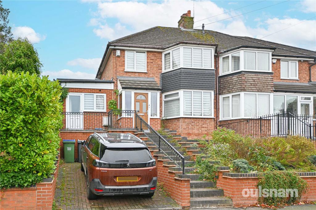 Hadzor Road, Oldbury, West Midlands, B68 3 bed semi-detached house for ...