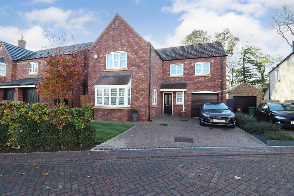Rosner Drive, Hessle 4 bed detached house - £415,000