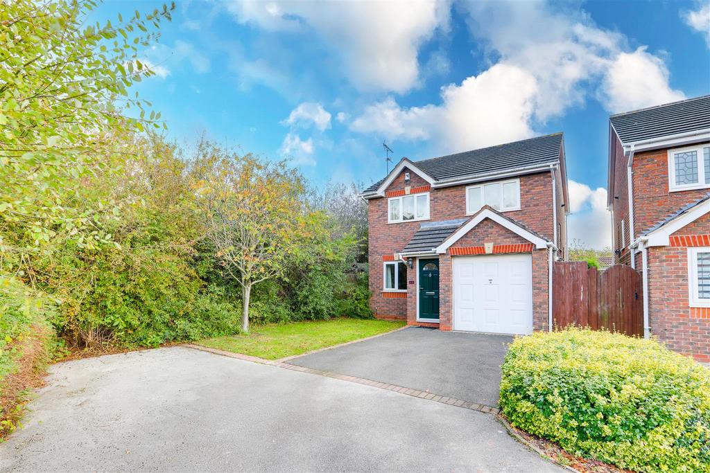 Glenridding Close, West Bridgford NG2 3 bed detached house - £350,000