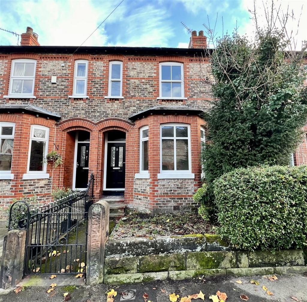Beech Road, Hale WA15 4 bed terraced house for sale - £725,000
