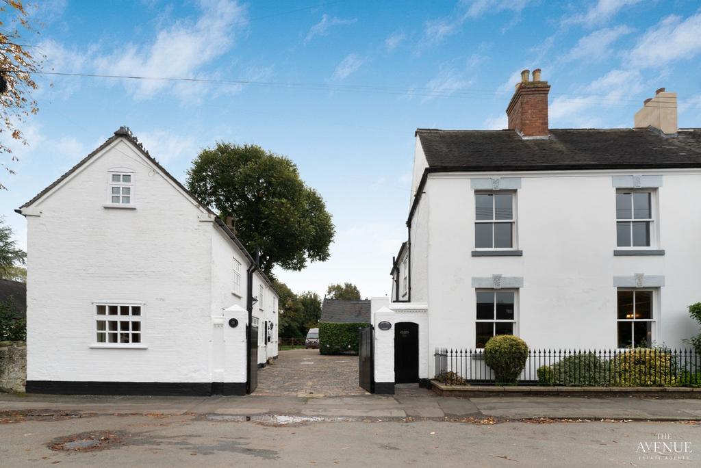 Ingarsby House, Ravenstone. 6 bed farm house - £780,000