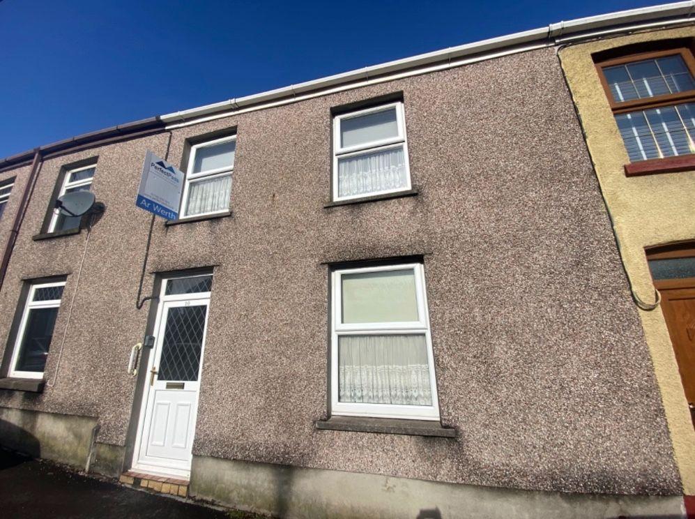 Sybil Street, Clydach, Swansea 3 bed terraced house for sale - £140,000
