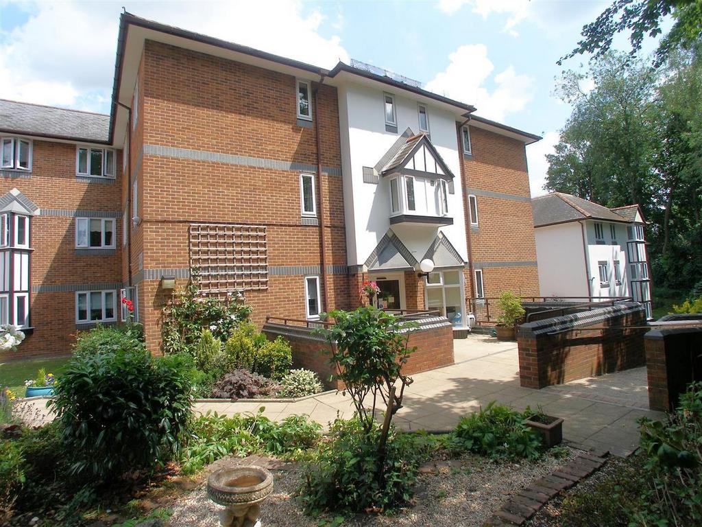 Windhill, Bishop's Stortford CM23 1 bed retirement property for sale ...