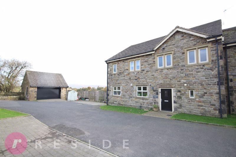 Road Lane, Rochdale OL12 5 bed barn conversion for sale - £600,000
