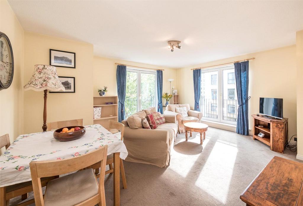 Sinclair Place, Edinburgh, EH11 2 bed flat - £1,380 pcm (£318 pw)