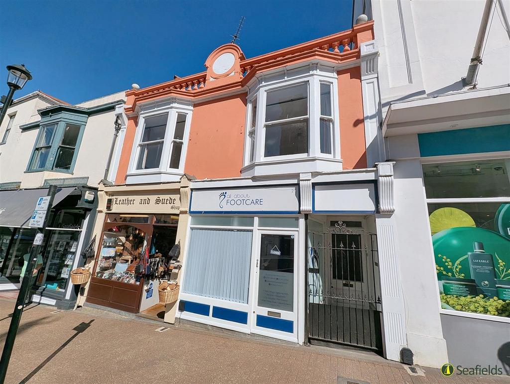 Union Street, Ryde, PO33 2DT 2 bed apartment - £145,000