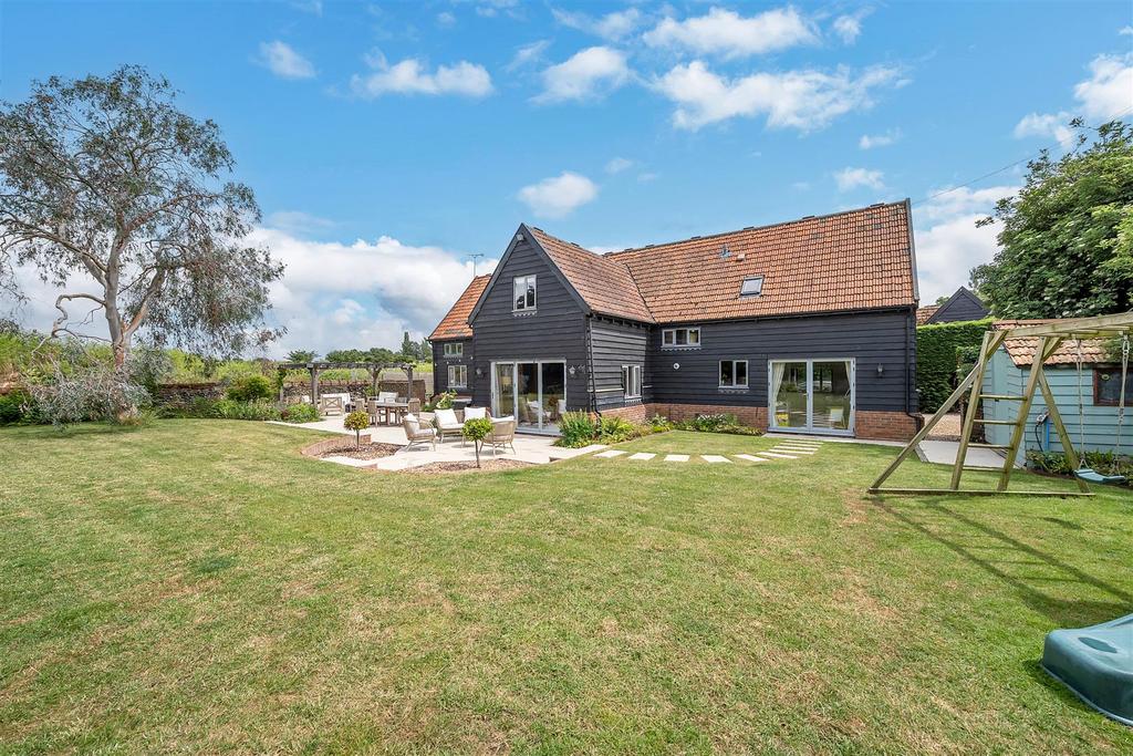 Mere Lane, Great Barton 4 bed barn conversion - £750,000