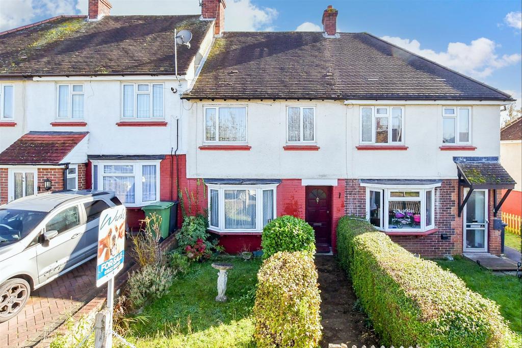Calder Road, Maidstone, Kent 3 bed terraced house - £260,000