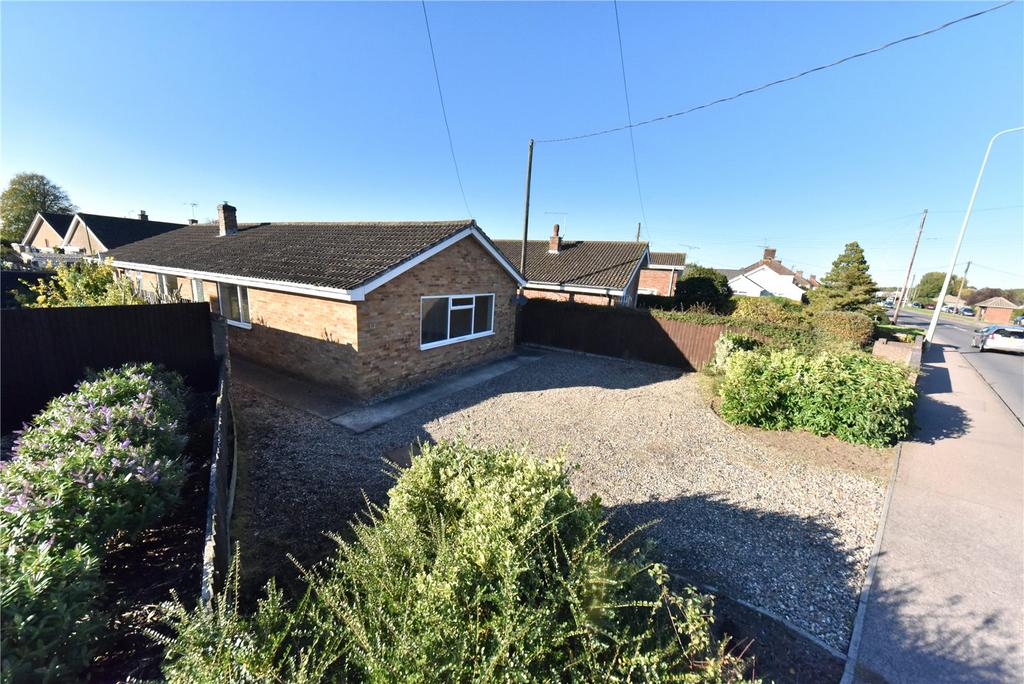 Field Road, Mildenhall, Bury St.... 3 bed bungalow - £270,000