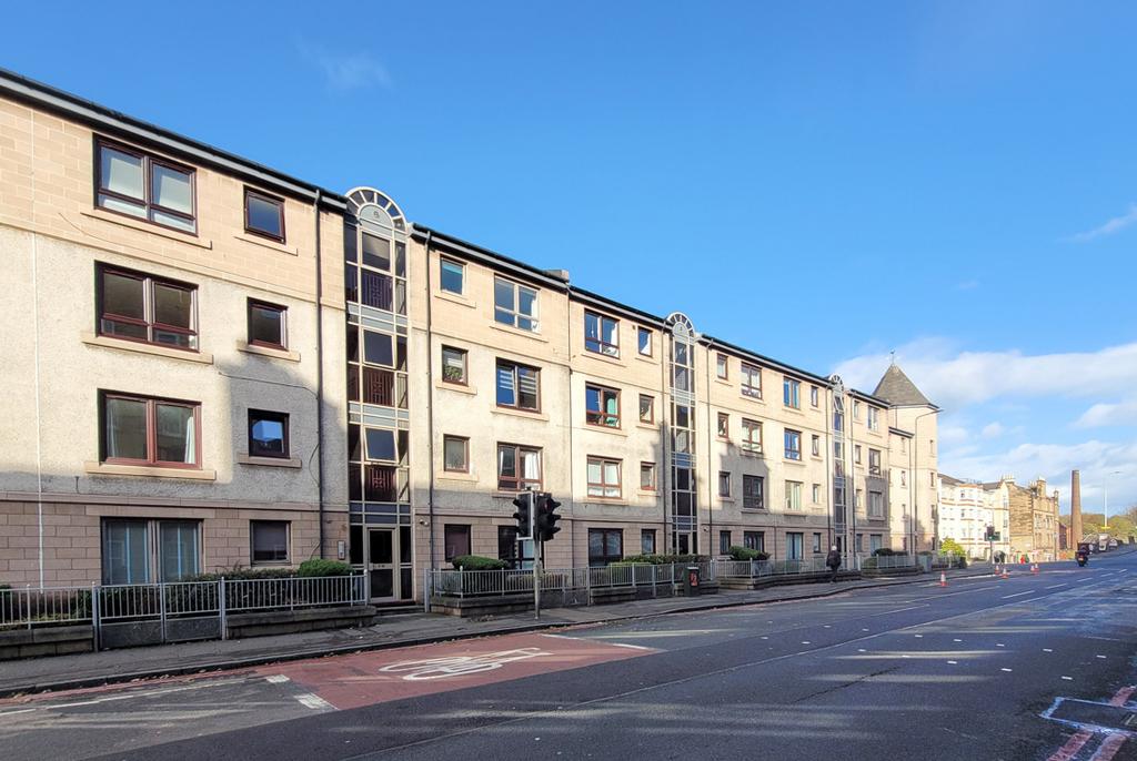 68/4 Slateford Road, Slateford... 2 bed flat - £190,000