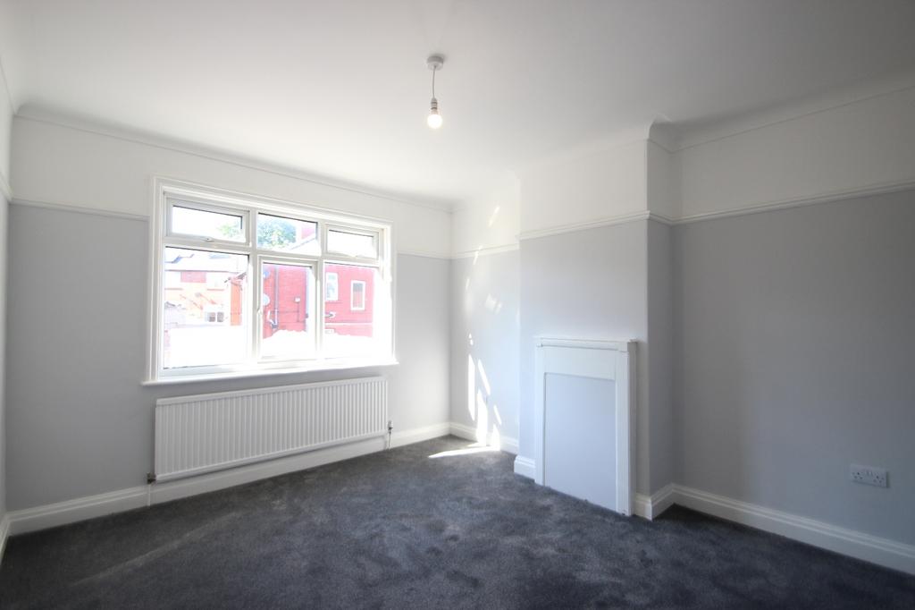 Easterly Road, Leeds, West Yorkshire... 3 bed flat - £895 pcm (£207 pw)