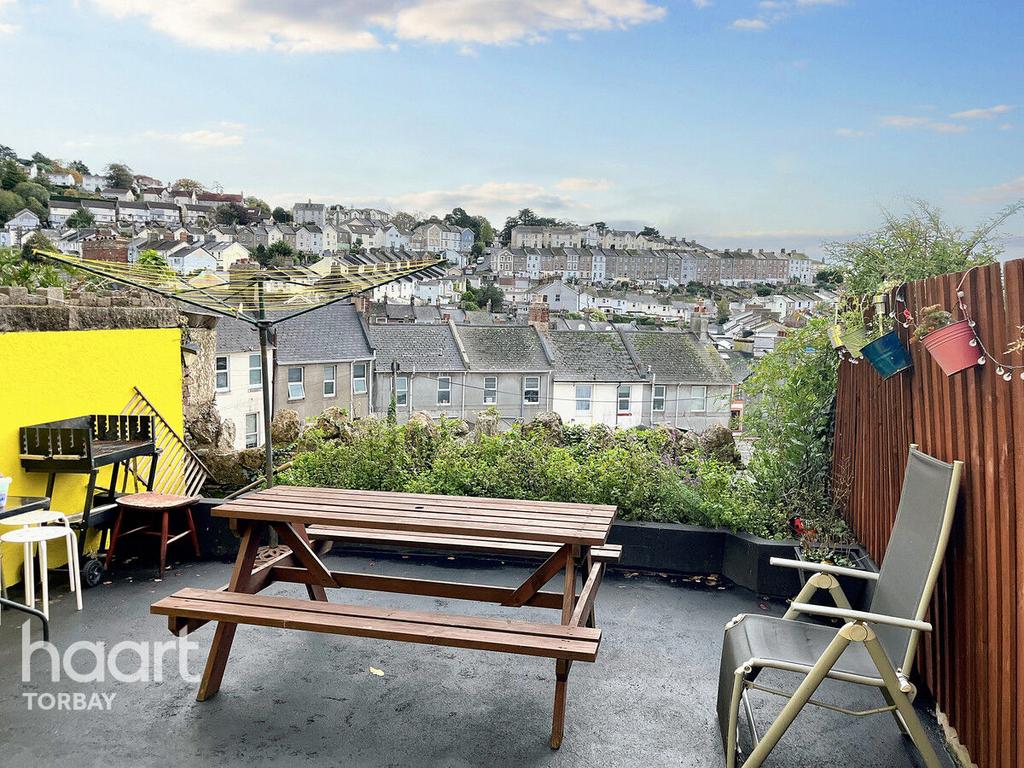 Ellacombe Church Road, Torquay 5 bed terraced house for sale - £315,000