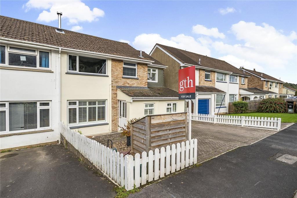 St. Marys Close, Torrington, Devon, EX38 3 bed semi-detached house - £ ...