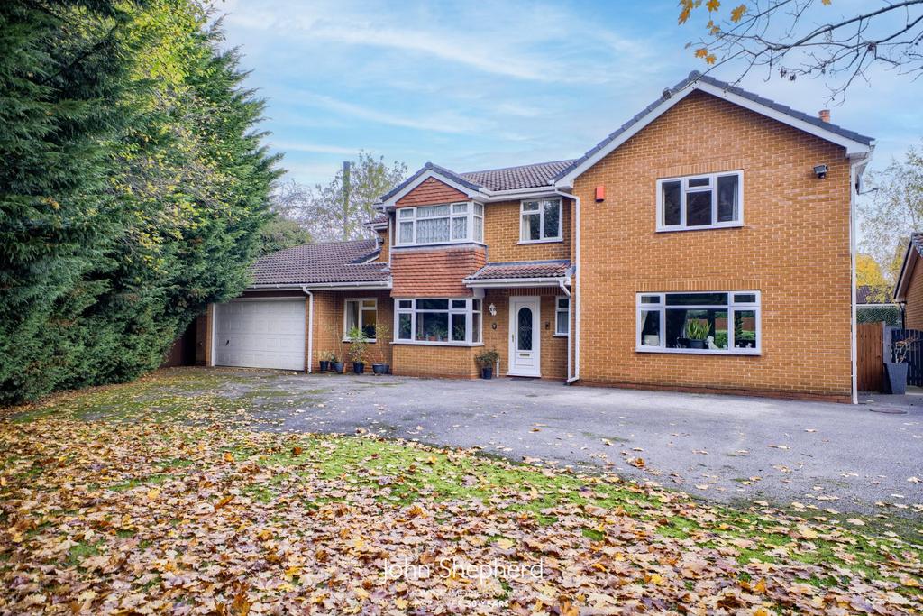 Bushley Croft, Solihull, West... 5 bed detached house for sale - £800,000