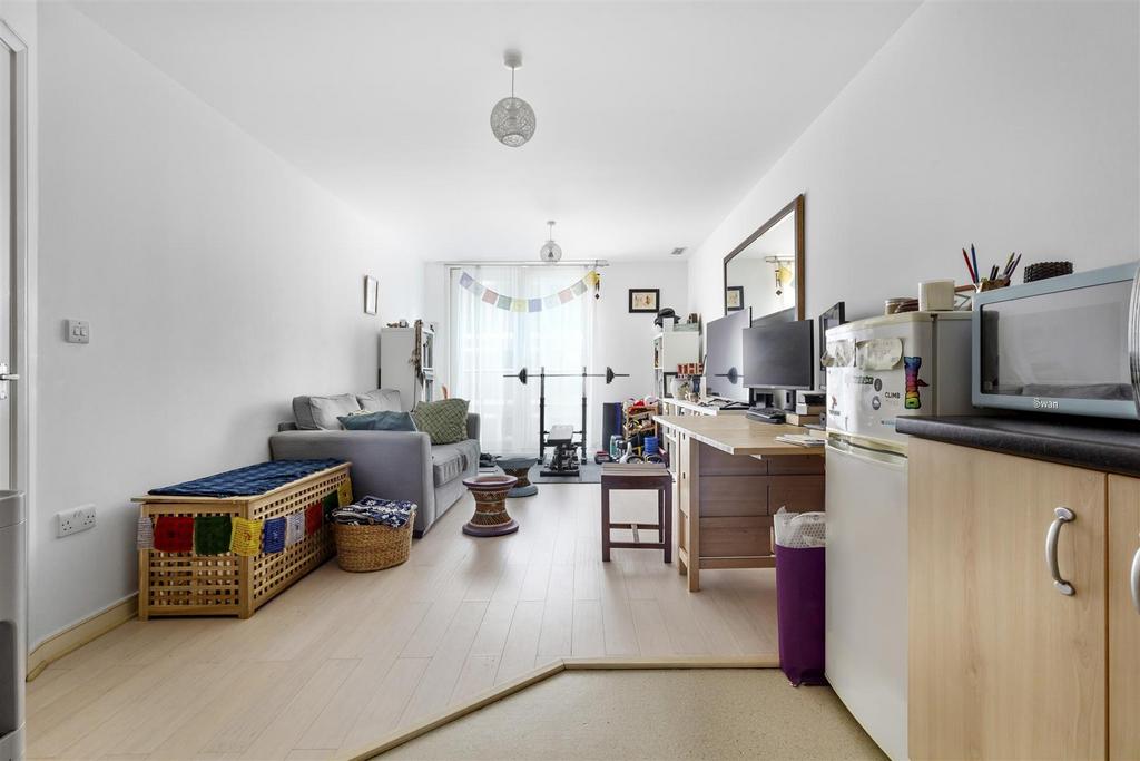 1 Salamanca Place, London, Vauxhall, SE1 1 bed flat for sale - £425,000