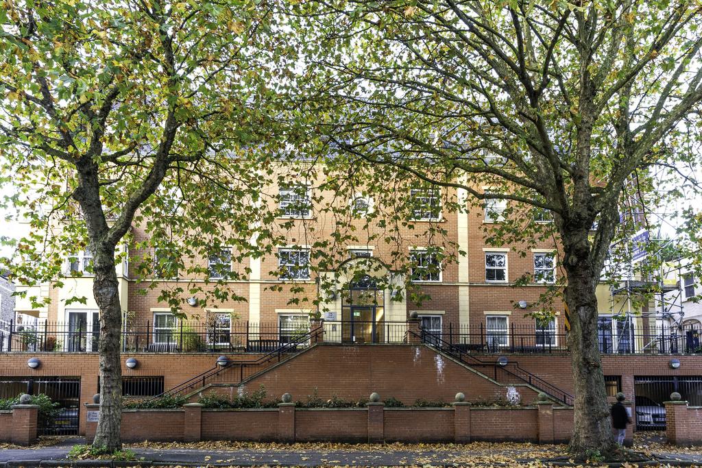 The Old Library, Bristol BS6 1 bed apartment - £290,000