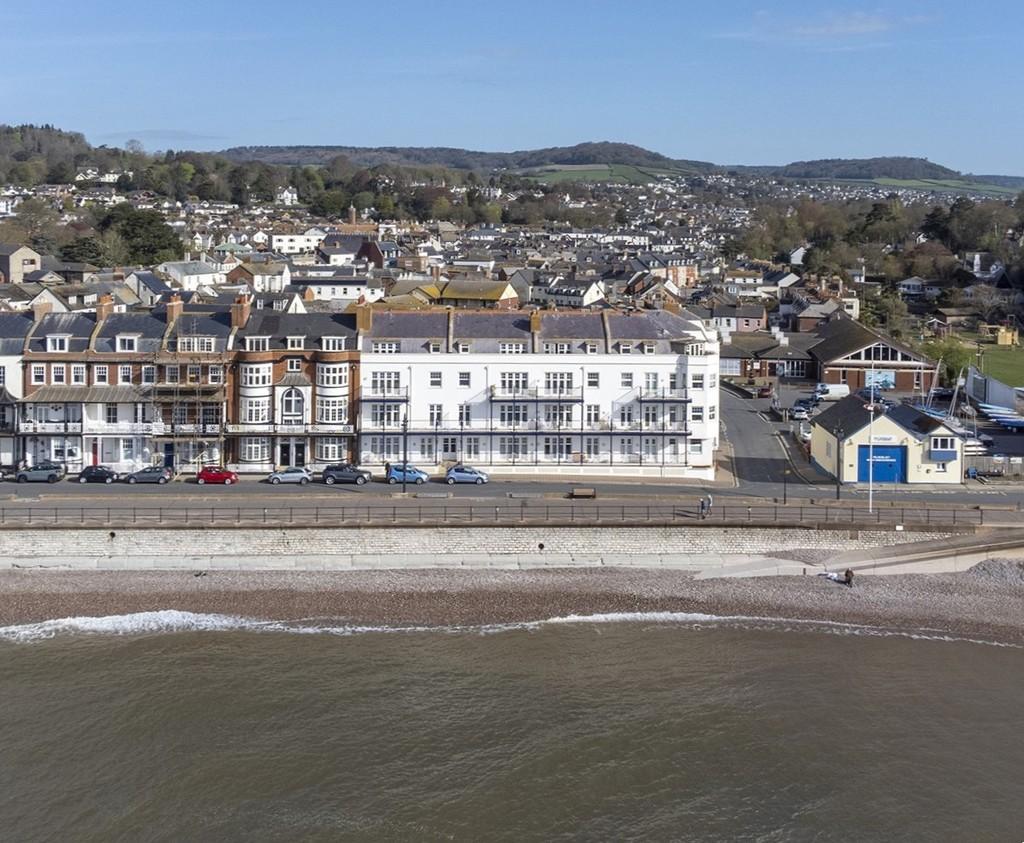 Trinity Court, The Esplanade... 2 bed apartment - £565,000
